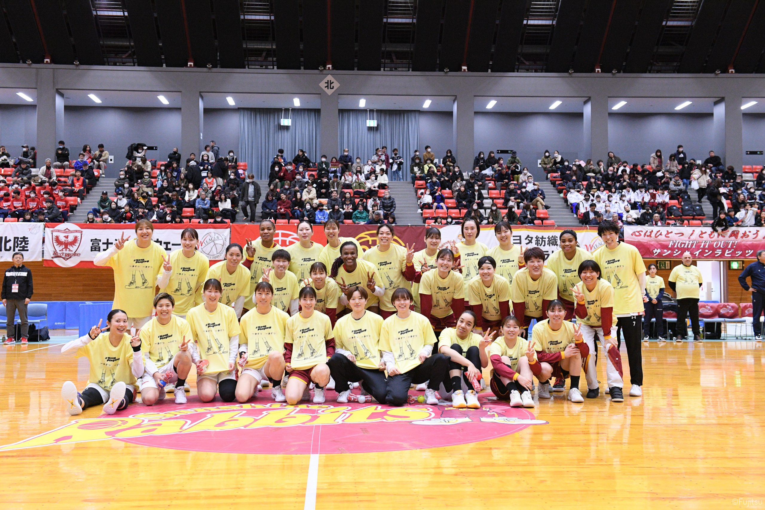 私たちは挑戦し続ける - レッドウェーブ - Fujitsu Sports : 富士通