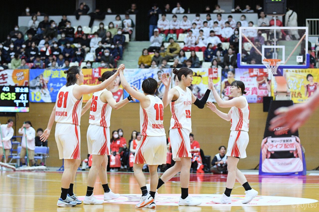 敗戦のなかでも得られた収穫 - レッドウェーブ - Fujitsu Sports : 富士通