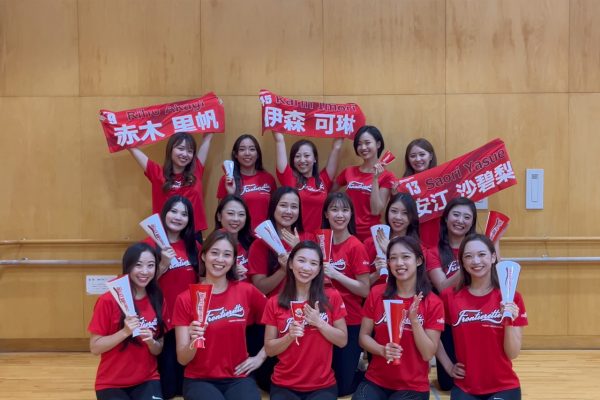 富士通チアリーダー部 フロンティアレッツ - Fujitsu Sports - 富士通スポーツの活動 : 富士通